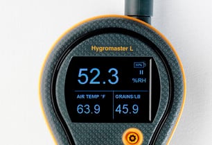 Technically Speaking | How Does a Moisture Meter Work?