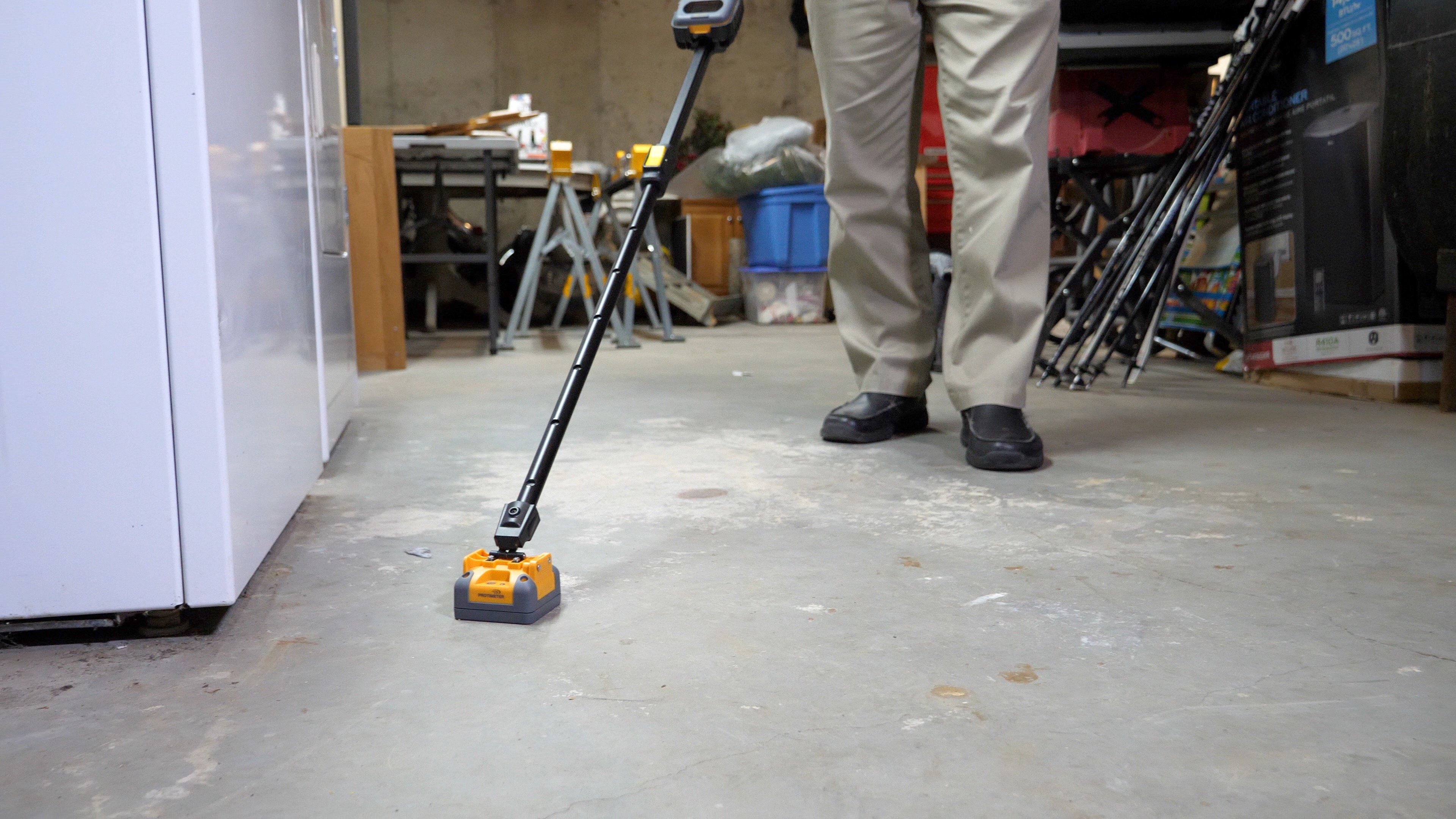 Non-Invasive Moisture Meter: Using the ReachMaster Pro